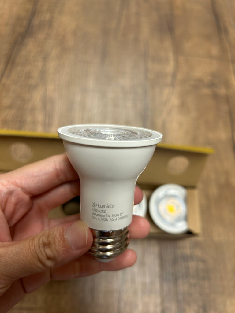 Luminiz Quadcore S Led PAR16 Blub 6W 500Lm 3000K/5000K Dimmable ...